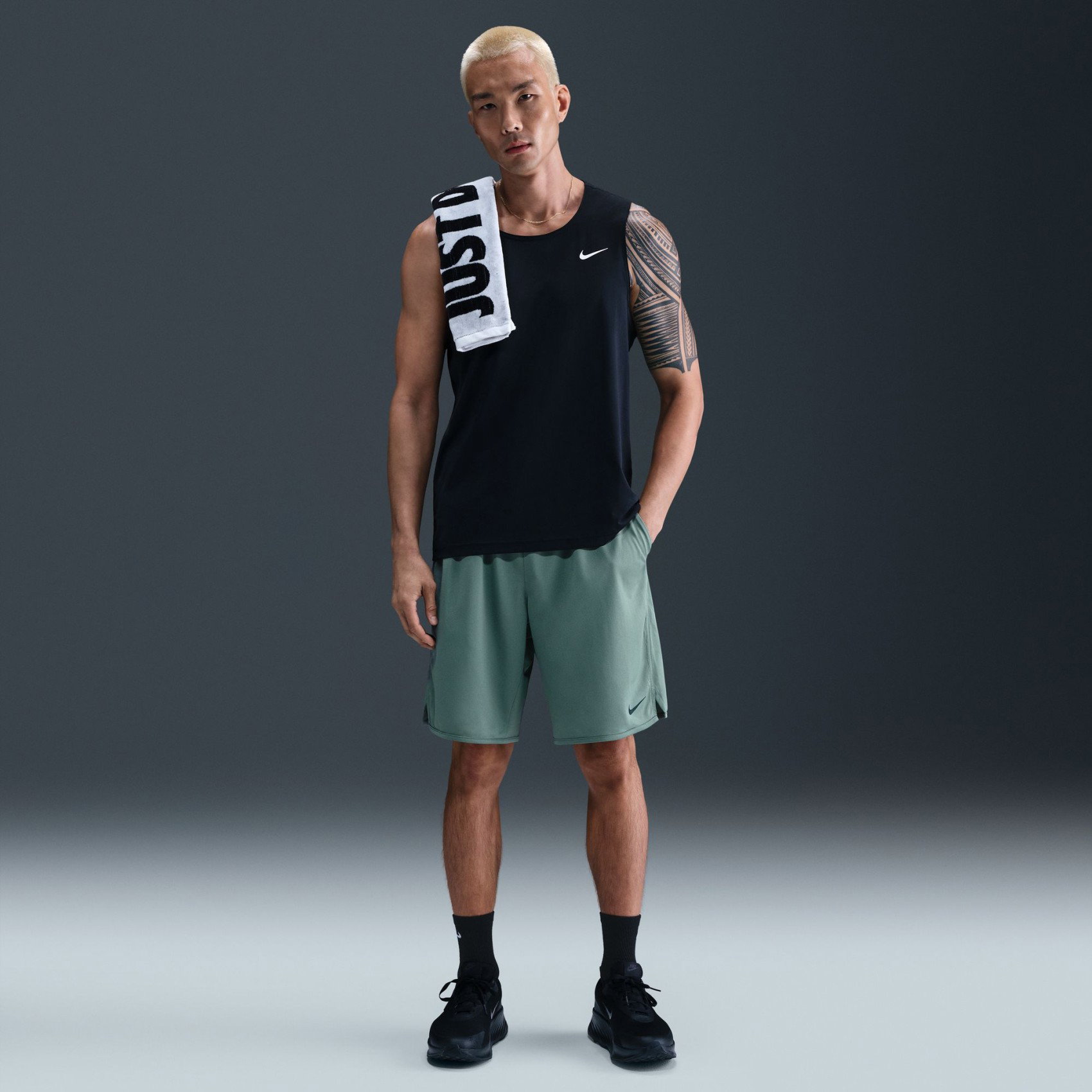 Nike Dri-FIT Totality Knit 9 Ul Erkek Yeşil Şort DV9328-364