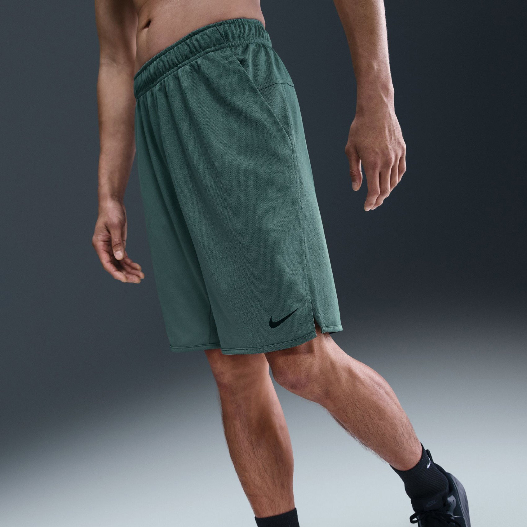 Nike Dri-FIT Totality Knit 9 Ul Erkek Yeşil Şort DV9328-364