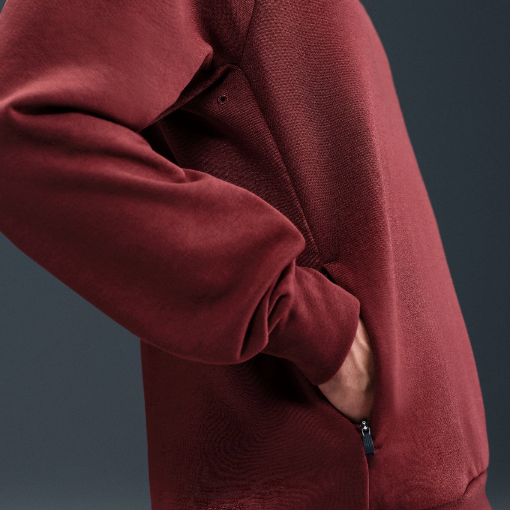 Nike Dri-FIT UV Primary LS Crew Erkek Bordo Sweatshirt FZ0971-619