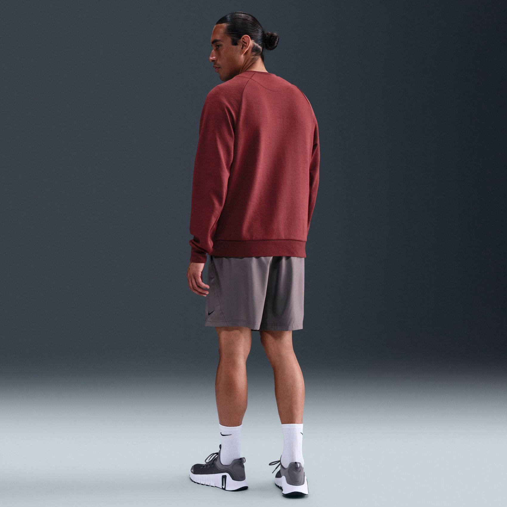 Nike Dri-FIT UV Primary LS Crew Erkek Bordo Sweatshirt FZ0971-619